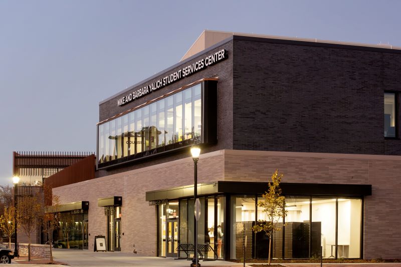 Mail Services - Colorado College